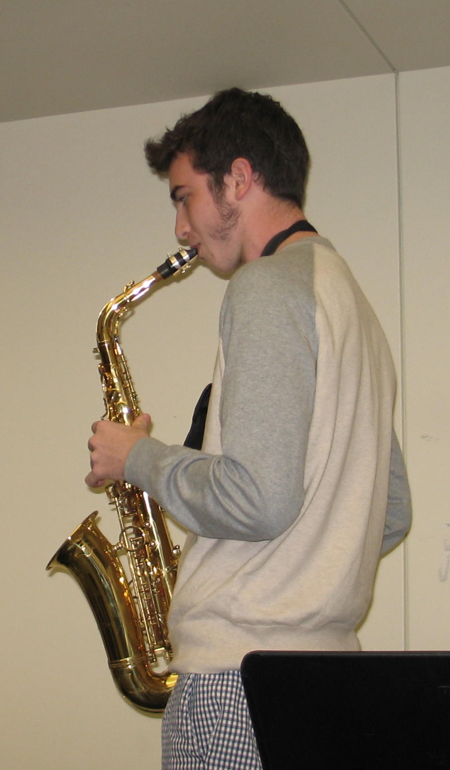 sax – Echo Newspaper